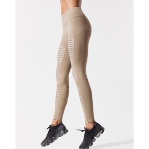 ALO Yoga | Pants & Jumpsuits | Alo Moto Leggings | Poshmark